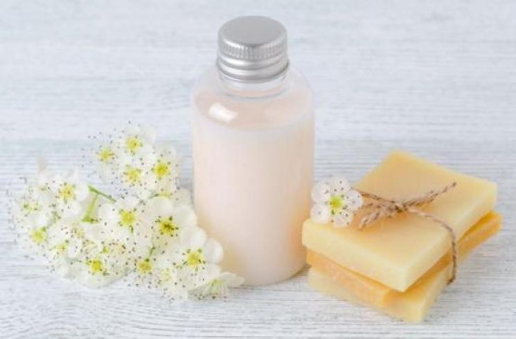 Sering Ditemukan di Pasar, Apa Sebenarnya Manfaat Sabun Sereh?